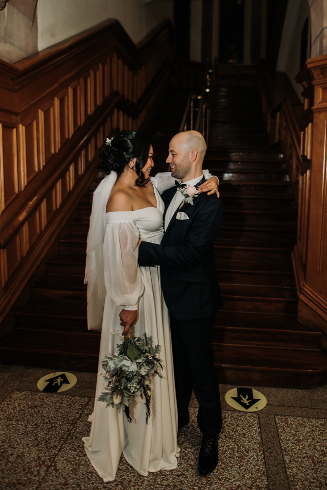 Intimate Derry/ Londonderry Covid wedding is simply stunning ...